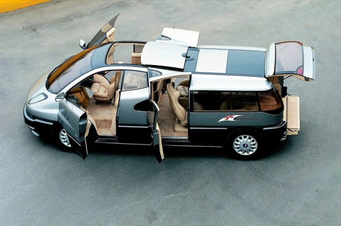 Эксклюзивный минивэн ItalDesign Columbus с движком BMW и роскошным салоном